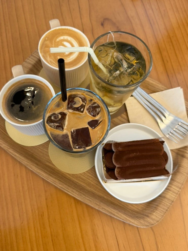 [통영 카페/통영 오션뷰]통영 주차가능한 대형 카페,오션뷰가 멋진 카페 마노아, (설 연휴 영업 O) : 네이버 블로그