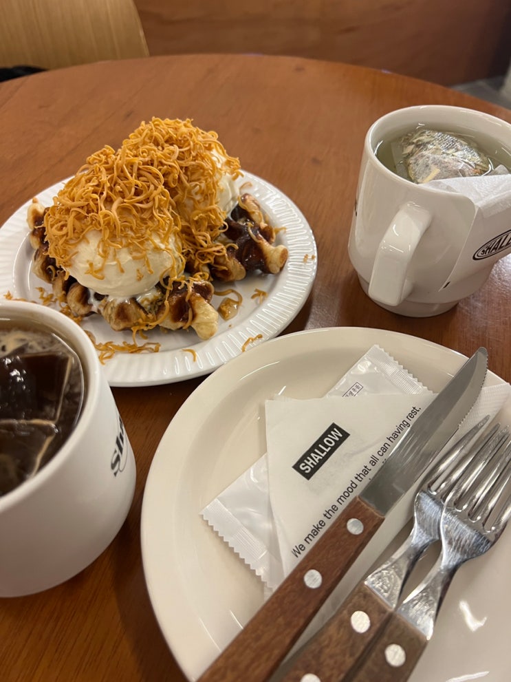장유 율하 카페거리 브라운치즈 크로플 맛집 샬로우커피 김해율하점 네이버 블로그