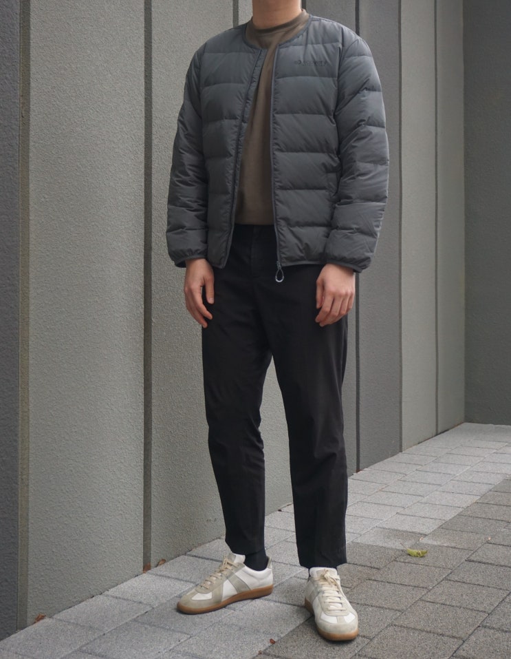 디스커버리 남성 경량패딩 구스다운 숏패딩 남자 봄 코디 패션 네이버 블로그