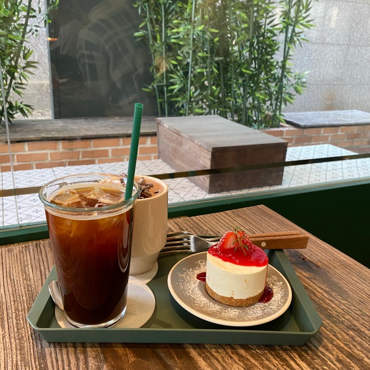 안양 인덕원역 카페 리띵커피, 동편마을카페거리에서 조용하고 주차가능한 RE;THINK COFFEE : 네이버 블로그