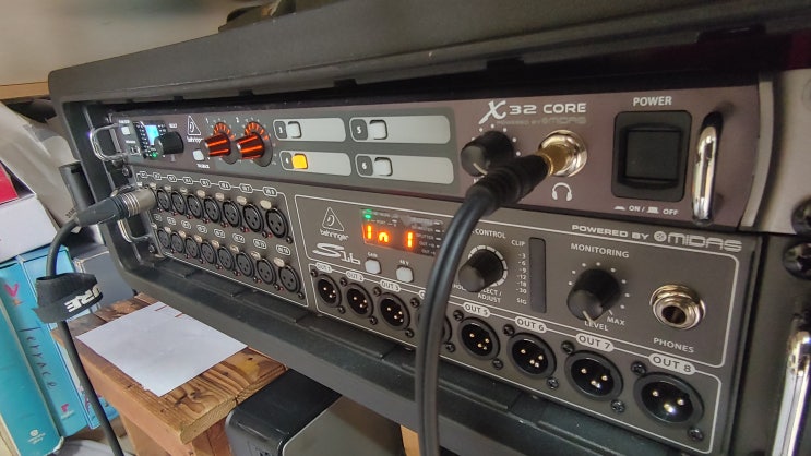 Behringer X32를 30in 2out SSL 믹서로 변신시키기-with Waves SuperRack Performer ...