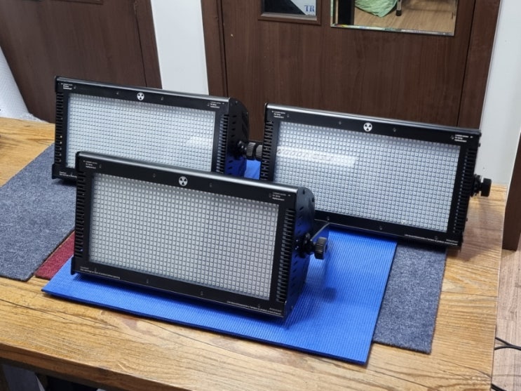 무대조명중고 LED 1000W RGB STROBE : 네이버 블로그