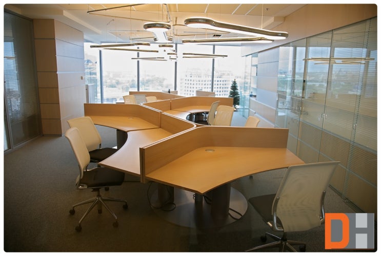 아산 사무실 책상 인테리어 할때 파티션 꼭 필요할까? : 네이버 블로그