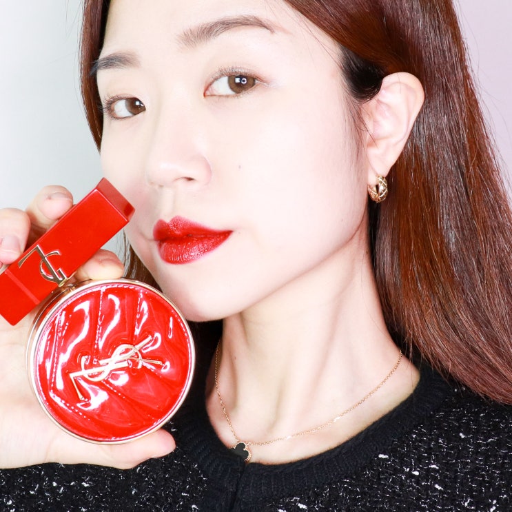입생로랑 뷰티 발렌타인 컬렉션 뚜쉬 에끌라 글로우 팩트 쿠션 And 루쥬 쀠르 꾸뛰르 Nm 뉘 뮤즈 And Rm 루쥬 뮤즈 선물추천