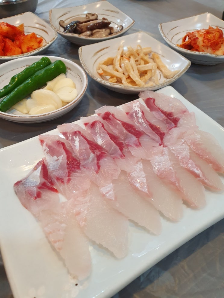 부산 남포동 회 맛집 점심 식사도 훌륭한 자갈치시장 영도다리횟집 네이버 블로그