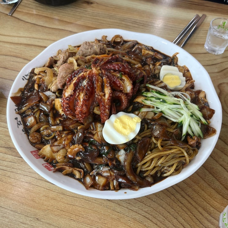 증평 맛집 춘화루 벨포레리조트 블랙스톤벨포레cc 근처 문어가 통째 들어간 쟁반짜장 국물이 시원한 짬뽕 맛집 네이버 블로그