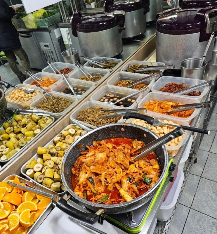 동묘 구제시장 로컬들만 찾는다는 가성비 찐 맛집 부광 식당 한식뷔페 만원의 행복 네이버 블로그