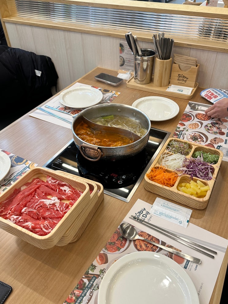 인천시청맛집 샤브올데이 구월점 깔끔한 샐러드바와 무제한소고기 네이버 블로그