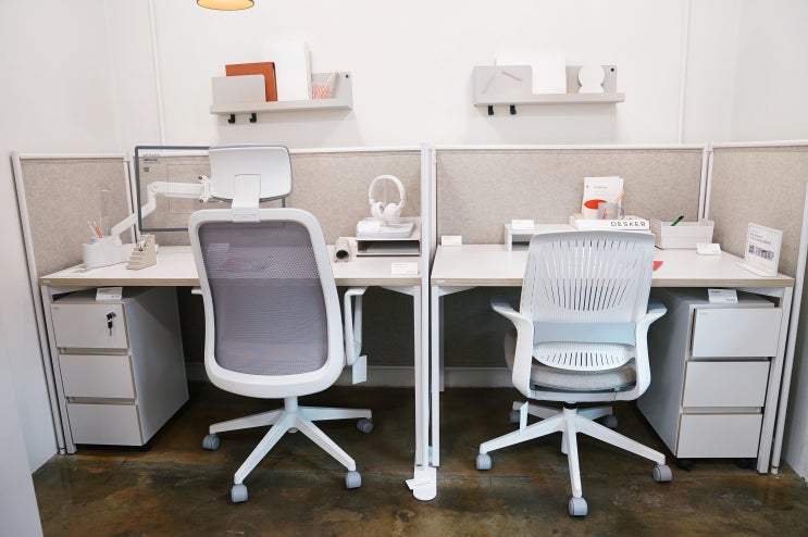 공간별 사무실 책상 파티션 추천! : 네이버 블로그