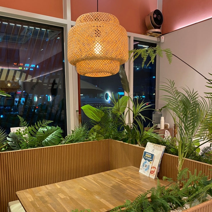 마곡/발산역 예쁜 맛집&카페 추천 :: '브런치 나인' (주차 가능) : 네이버 블로그