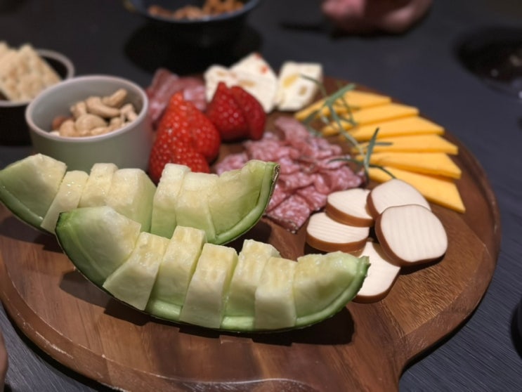 [여수 소호동] Space N : 사운드가 좋은 와인바 : 네이버 블로그