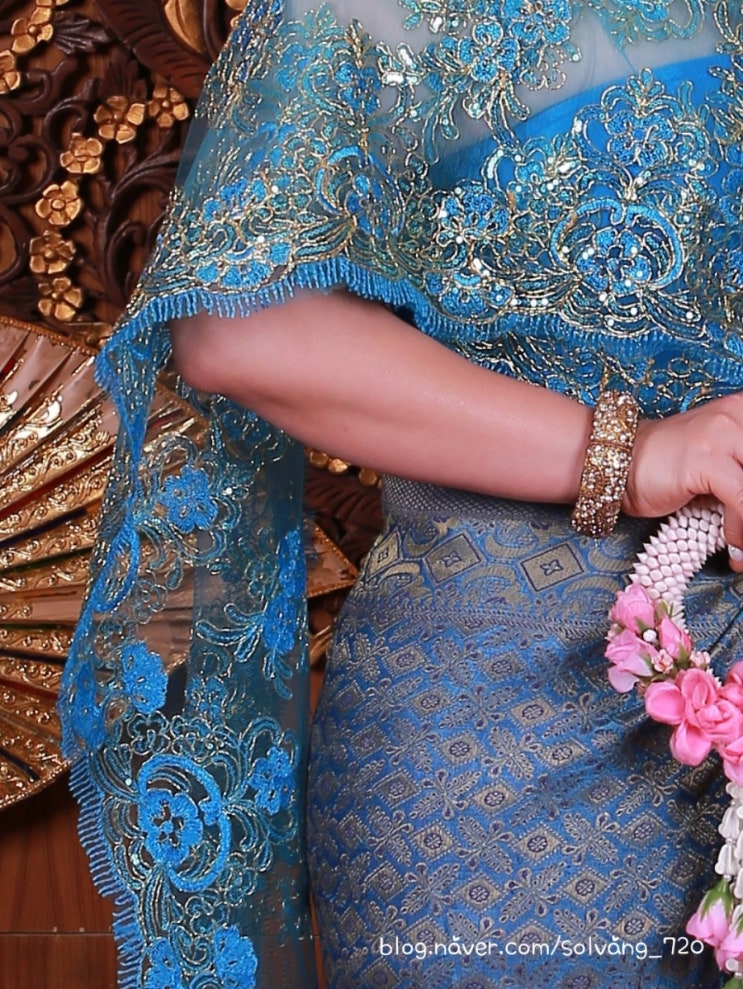 태국 전통의상 입고 사진 찍기! 치앙마이 '나카라 치앙마이 스튜디오' 이용후기 : 네이버 블로그