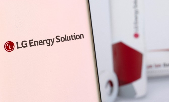PLAN FOR KOREAN SOLID-STATE BATTERY COMPANIES : LG Energy Solution ...