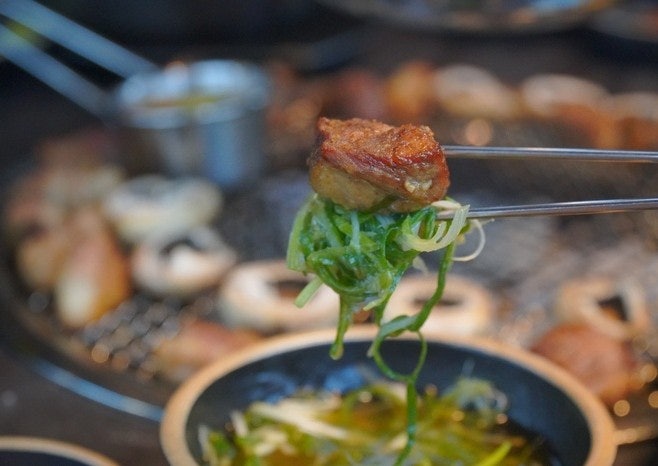 서귀포 맛집 제주 흑돼지가 여행 중 제일 기억에 남네요 정직한돈 서귀포중문점 네이버 블로그