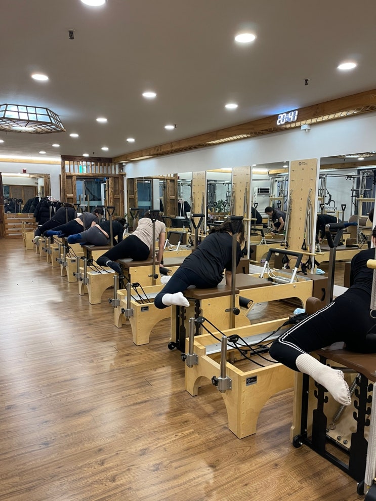 필라테스의 매력에 빠지다몸과 마음을 건강하게 강화하는 비밀오창바디플러스 우먼 필라테스 만의 루틴 네이버 블로그