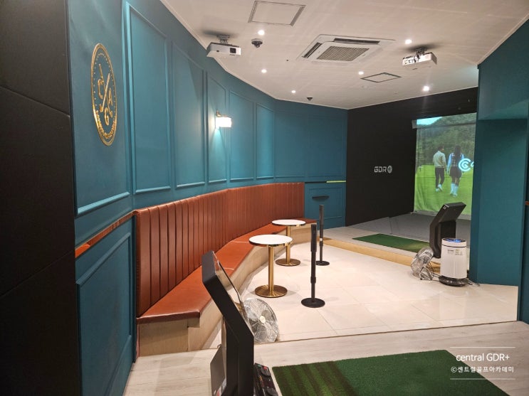 율량동골프레슨 용암동골프 Klpga 프로에게 레슨 받으셔야 기초가 탄탄해 집니다 24시간 오픈 센트럴골프아카데미 네이버 블로그