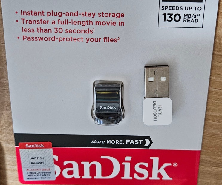 BMW G60 5시리즈에 쓰기에 적당한 음악보관용 USB 메모리 Sandisk Ultrafit 샌디스크 울트라 핏 USB 3.1 ...