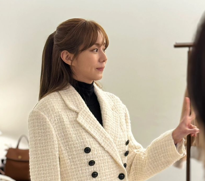 요즘 쇼핑몰 언니들이 하는 컬러 탈색없이 애쉬브라운 준오헤어뱅뱅사거리점 네이버 블로그