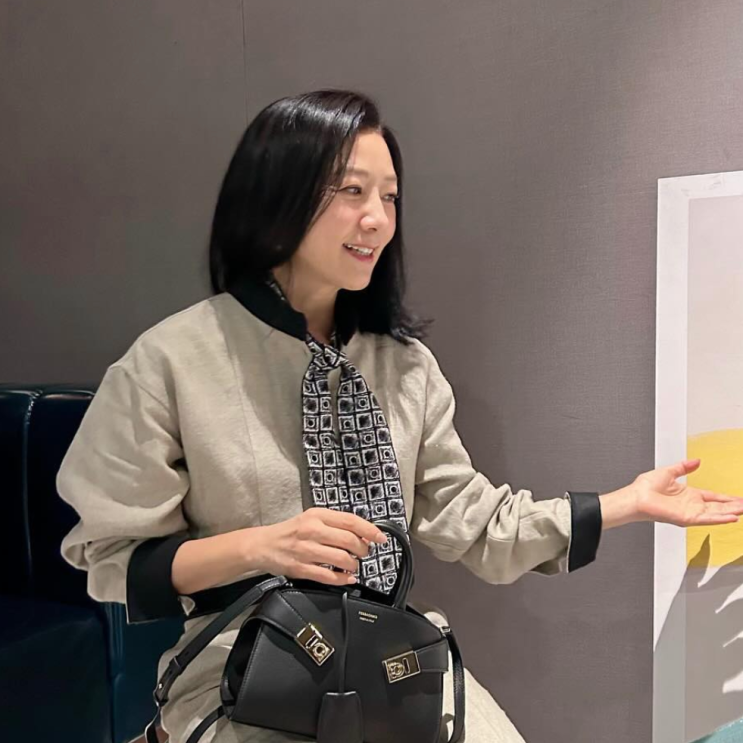 50대 연예인 헤어스타일 젊어보이는 김희애 네이버 블로그