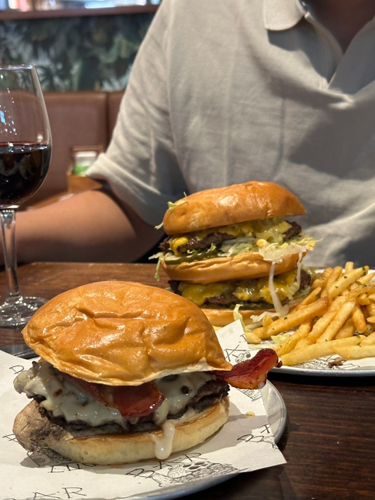 시드니 맛집 I 수제 버거 바 루카 Bar Luca 메뉴 추천트러플버거 인생버거 : 네이버 블로그