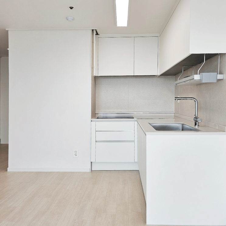 [25py] 서울시 영등포구 양평삼호아파트 25평아파트 미니멀리즘 화이트모던 가구도어활용 인테리어 한샘리하우스 : 네이버 블로그