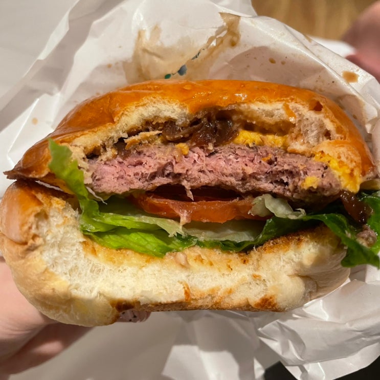 홍콩 사이잉푼 수제버거 맛집 미러버거 mirror burger : 네이버 블로그