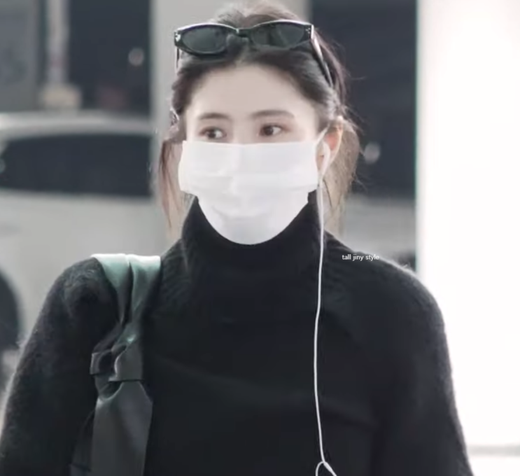 여자알파카크롭니트 한소희공항코디 오픈와이와이 Openyy추천 여성요즘겨울패션으로 딱 네이버 블로그