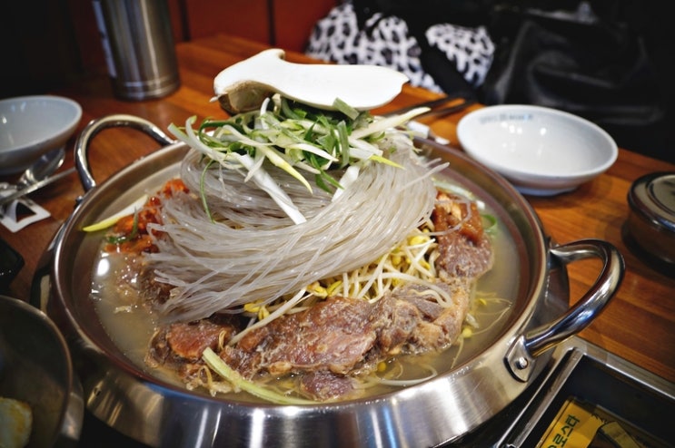 사직야구장맛집 다양한 재료가 어울어져 맛이 깊고 푸짐한양의 더하고부대찌개 사직점 네이버 블로그