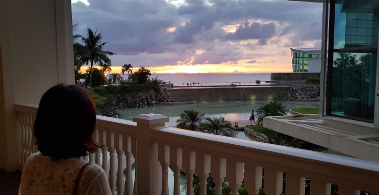 괌 여행(2) / POKI FRY, 스페인 광장, 이나라잔 천연 수영장, 리가 로열 라구나 괌 리조트, Kings 식당 ...