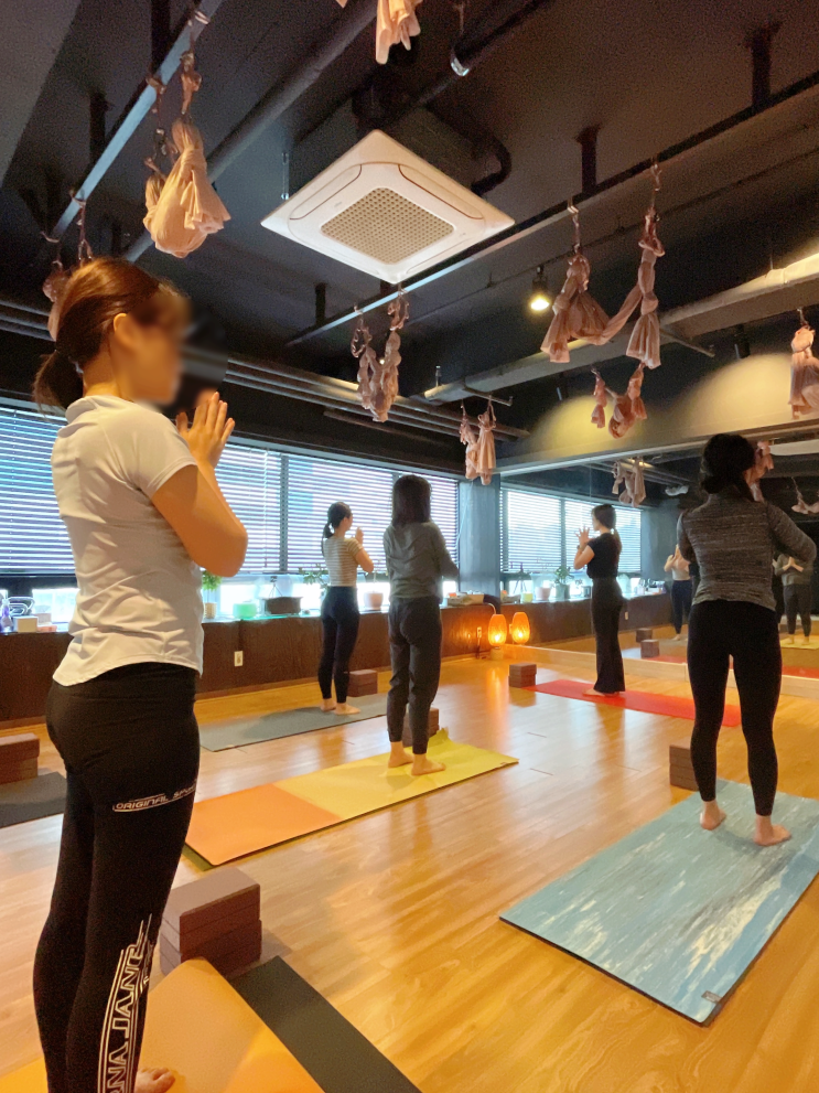 범계요가 아델요가스튜디오 오전부터 활기차게 하루를 시작하는 방법 오전 요가수업 안내 네이버 블로그