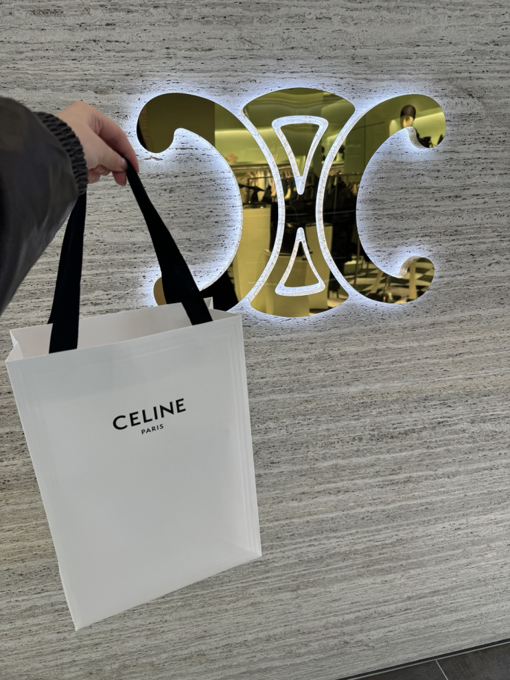 Celine 셀린느 퀴르 트리옹프 클러치백 일본 오사카 우메다 한큐백화점 구매후기 내돈내산 네이버 블로그