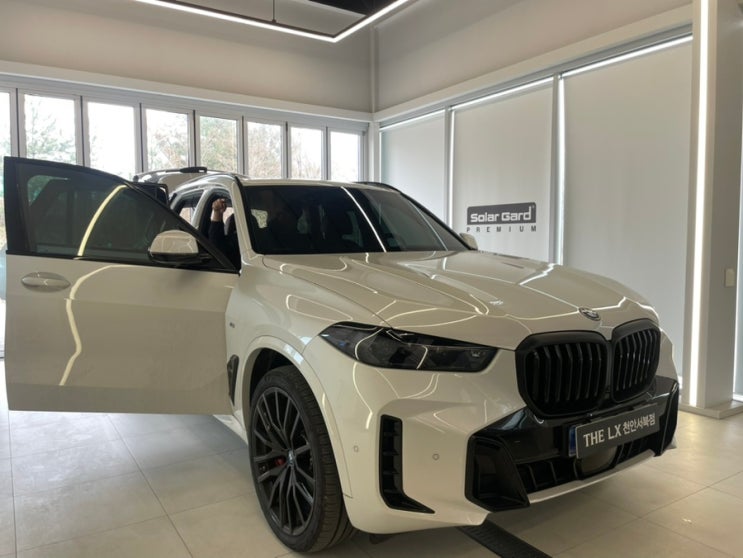 [천안 블랙박스] BMW X5 50e 아이나비 QXD1, 보조배터리 장착후기 : 네이버 블로그