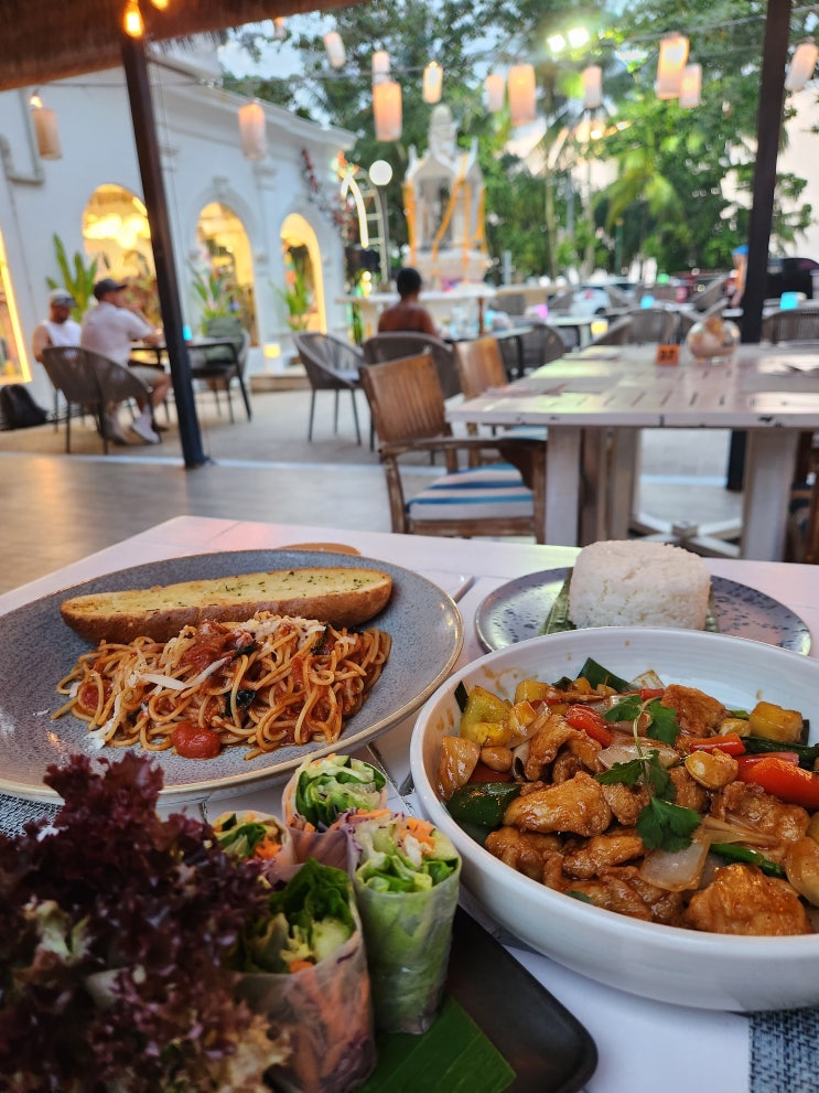 푸켓 힐튼 호텔 포트 레스토랑 The Port Restaurant / 분위기 좋고 맛있어요! : 네이버 블로그