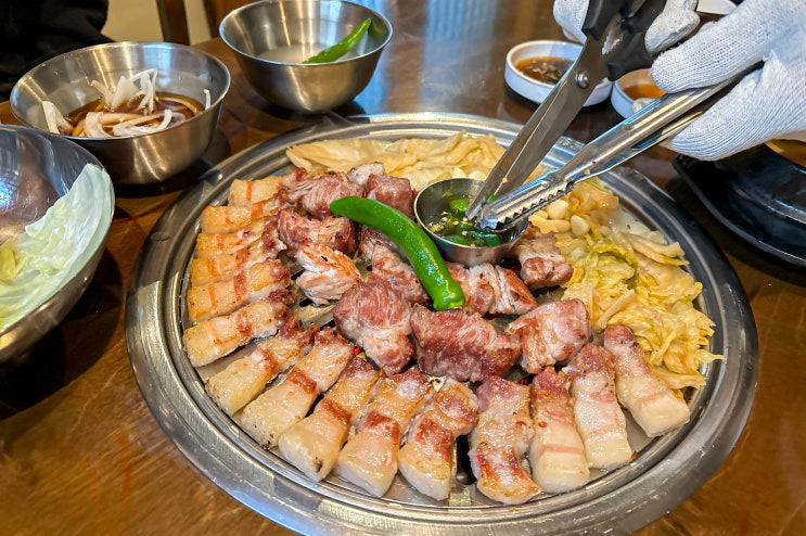 연산동 맛집 고즈넉한 분위기에 그릴링 서비스까지 부산댁 시청점 네이버 블로그