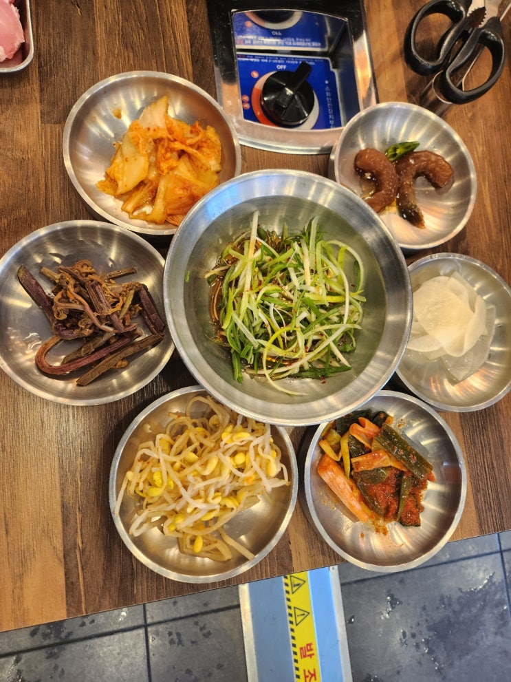 신선한 재료와 정직한 맛으로 다가오는 서산 돼지고기 맛집 고기육번지고깃집 네이버 블로그