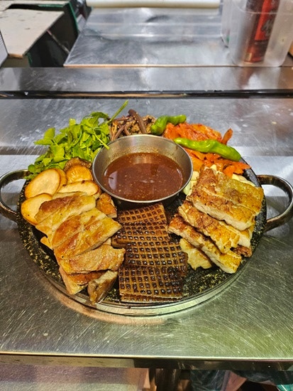 구래동 맛집 다양한 종류의 고기와 야채가 한판먹을 수 있는 청년고기장수 청고장 김포구래점 네이버 블로그