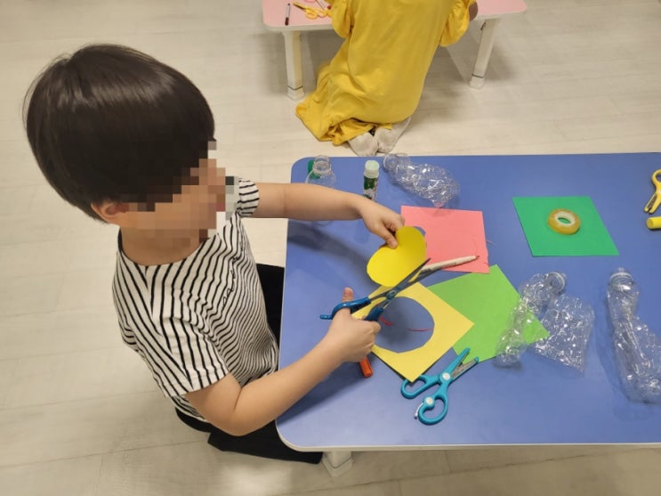 과천영어학원; 7세 Five Little Men in a Flying Saucer. : 네이버 블로그