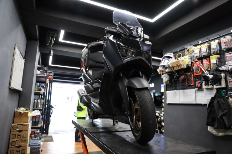 Yamaha 야마하 Xmax 바이크타이어 스쿠터타이어 전문점 브라더모터스 미쉐린 로드4 스쿠터 오토바이타이어 교환 네이버 블로그