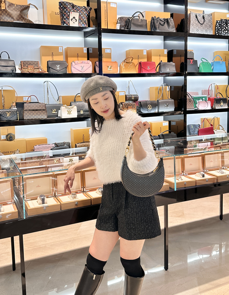 여자 루이비통 신상가방 종류 추천 루이비통 루프 호보백 백팩 팔찌까지 네이버 블로그
