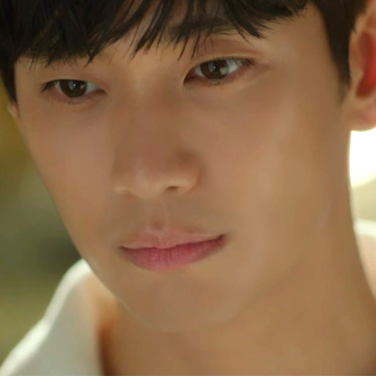 월 200만원 적금넣는 복근 백현우 Tvn 눈물의 여왕 3화 줄거리 홍해인 쭈쭈바 김지원 패션 김수현 키스신 결말최근 인기