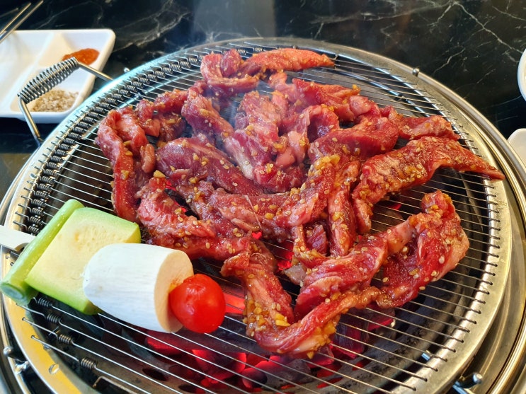 위례 중앙광장 맛집 위례광장로 돼지찾소 소고기 네이버 블로그