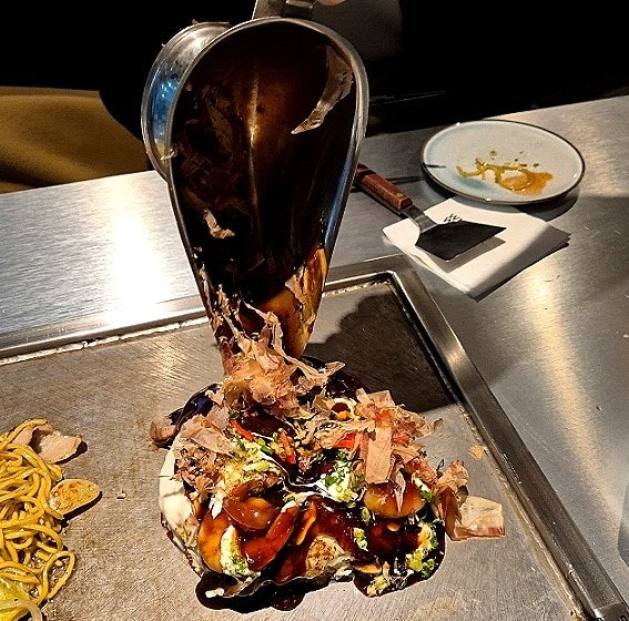 명동 오꼬노미야끼 100마를 이용한 오꼬노미야끼와 야끼소바 철판요리가 맛있는 명동 맛집 추천 우와 명동점 네이버 블로그