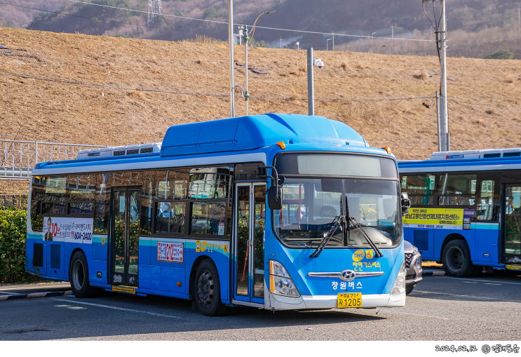 창원 창원버스 212번 뉴슈퍼에어로시티 초저상버스 Cng 교체전 차량 사진 네이버 블로그