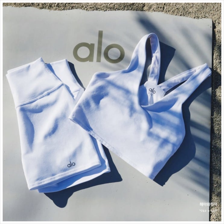 ALO 알로 모자 레깅스 요가복 50% 할인 중 : 네이버 블로그