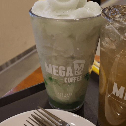 가성비갑 카페 맛집 [메가MGC커피 전주인후점] 메가커피 신메뉴 그린애플 펄 스무디, 콤부에이드, 와앙 바닐라 슈크림빵 후기 ...
