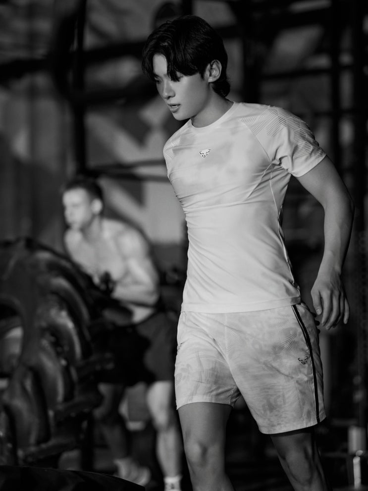 다이나핏 머슬핏 짐웨어 트레이닝복 세트 헬스복 착용한 덱스 옷 화보 할거면진짜로 이벤트 네이버 블로그