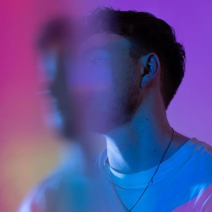 Don't leave : Tom Frane '자기야, 여기 있어줘 너와 헤어지길 바라지 않았어' MV/가사/해석 #이별팝송 ...