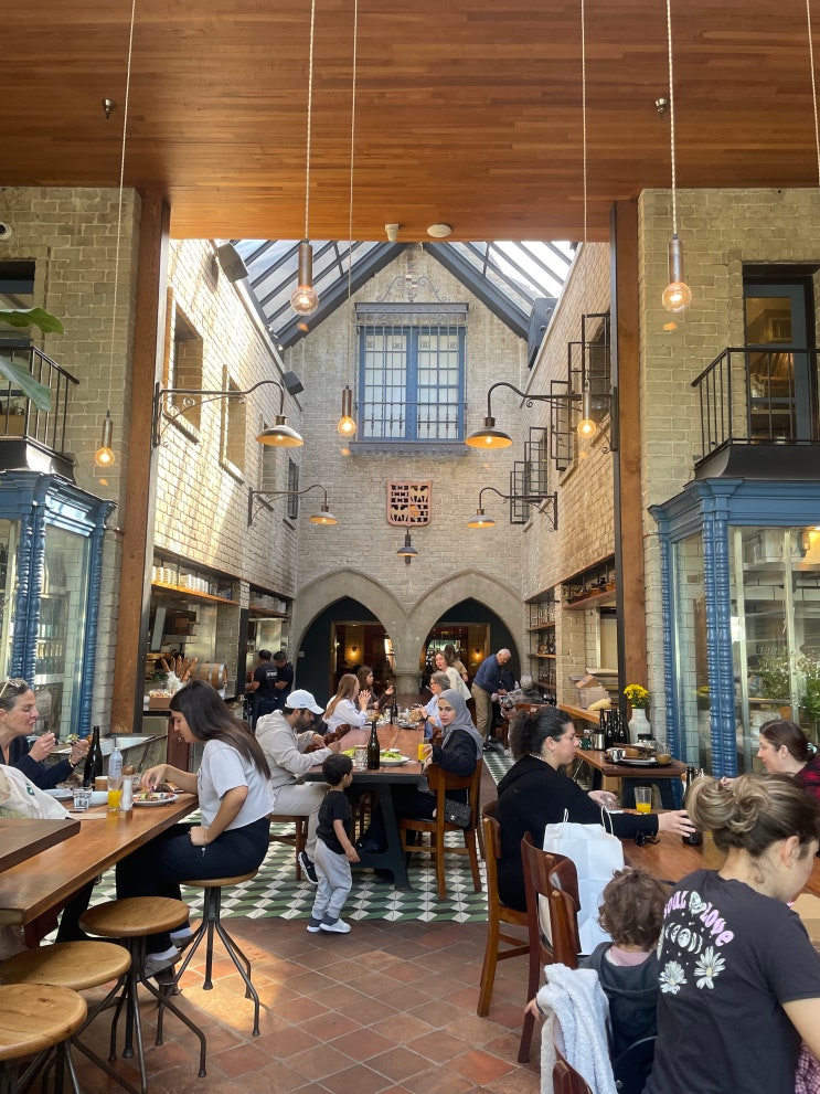 240308 리퍼블릭 카페(Republique cafe)-스투시-멜로즈거리-핑크벽-핑크스핫도그-로데오드라이브-Avva ...