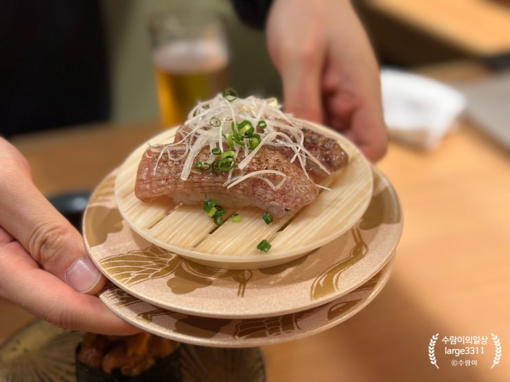 삿포로 스스키노역 스시초밥 맛집 카츠잇센 현지인맛집 신선한 회전초밥 웨이팅후기 네이버 블로그