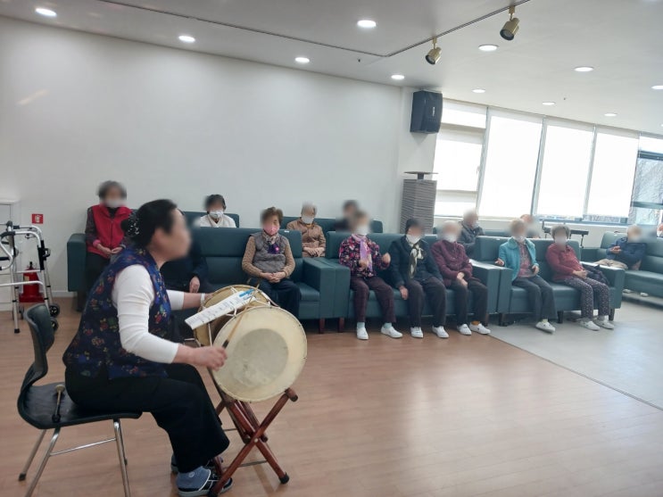 울산최우수기관오월주간보호센터민요수업인지수업치매예방공휴일운영일요일운영 네이버 블로그